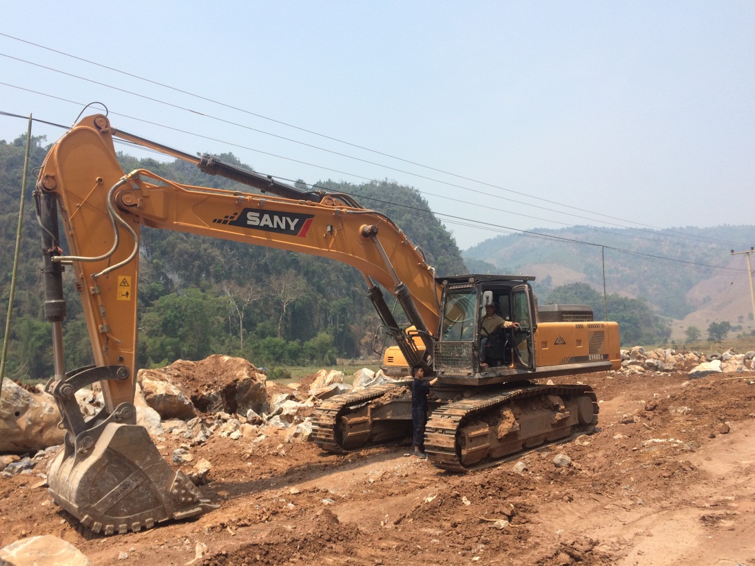 SANY medium diggers specialized for Indian market