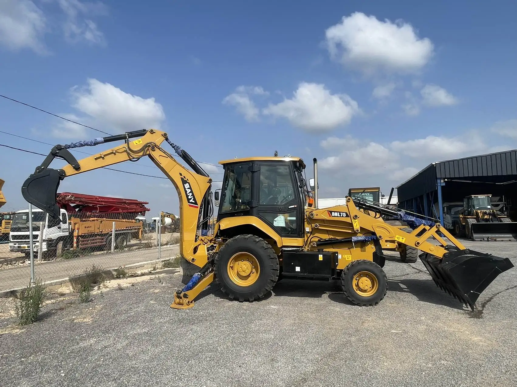 Backhoe Loader | Dig, Load, Excel - Embrace The Power Of Two In One ...