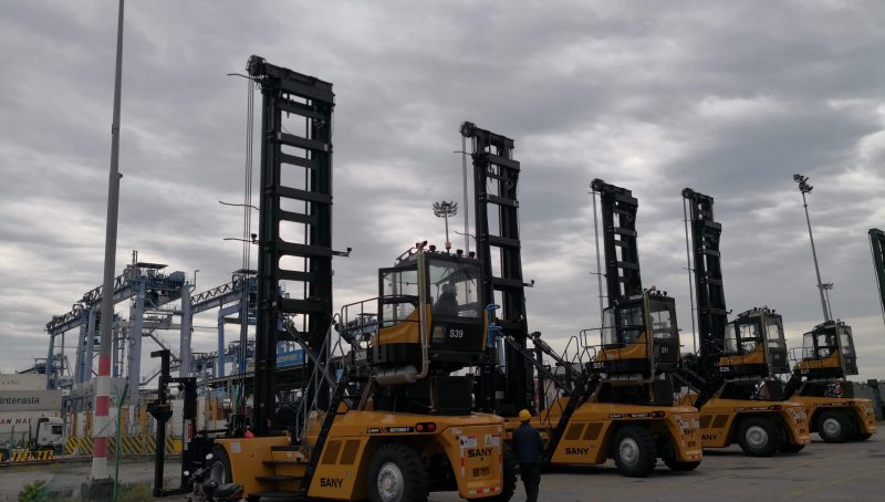 SDCY100K8-T | 10t Twin Empty Container Handler | Empty Container ...