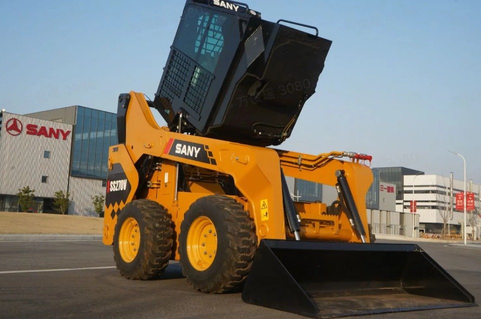 Skid Loader Lift Capacity: ROC, Tipping Load & Performance - SANY Group