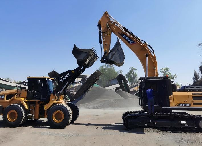 Skid Steer vs Wheel Loader: Equipment Selection Guide - SANY Group